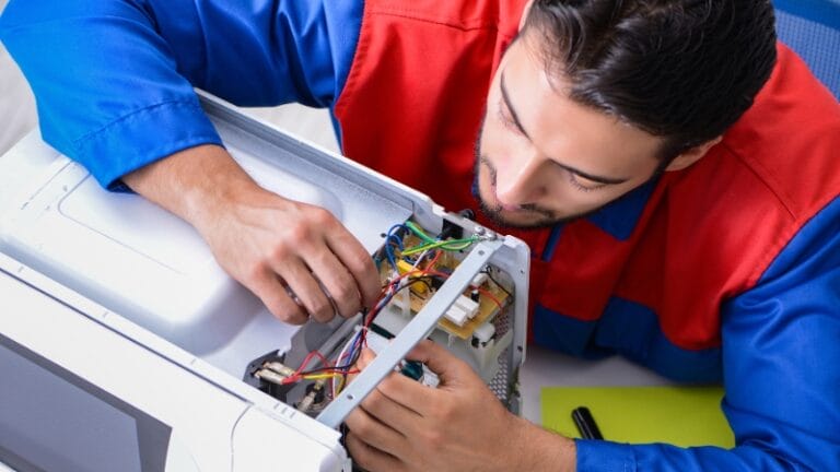 Microwave Recycling: How to Dispose of Your Microwave Oven?