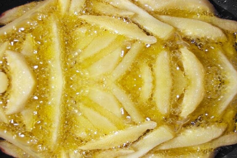 How to Dispose of Cooking Oil The Right Way - GreenCitizen