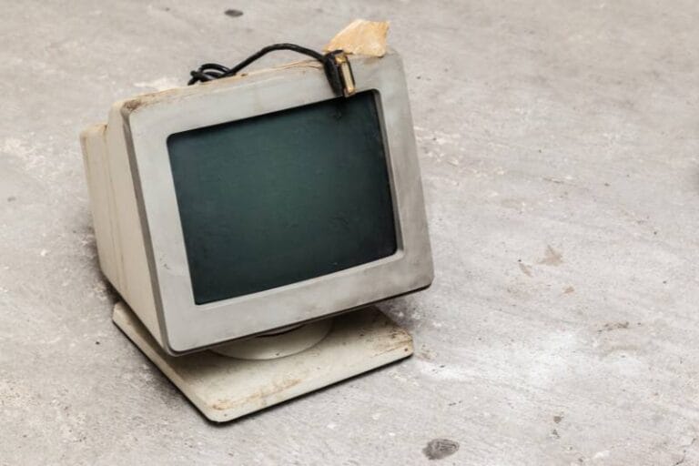 Tube TV Disposal: How Can You Dispose of and Recycle Your CRT TV ...